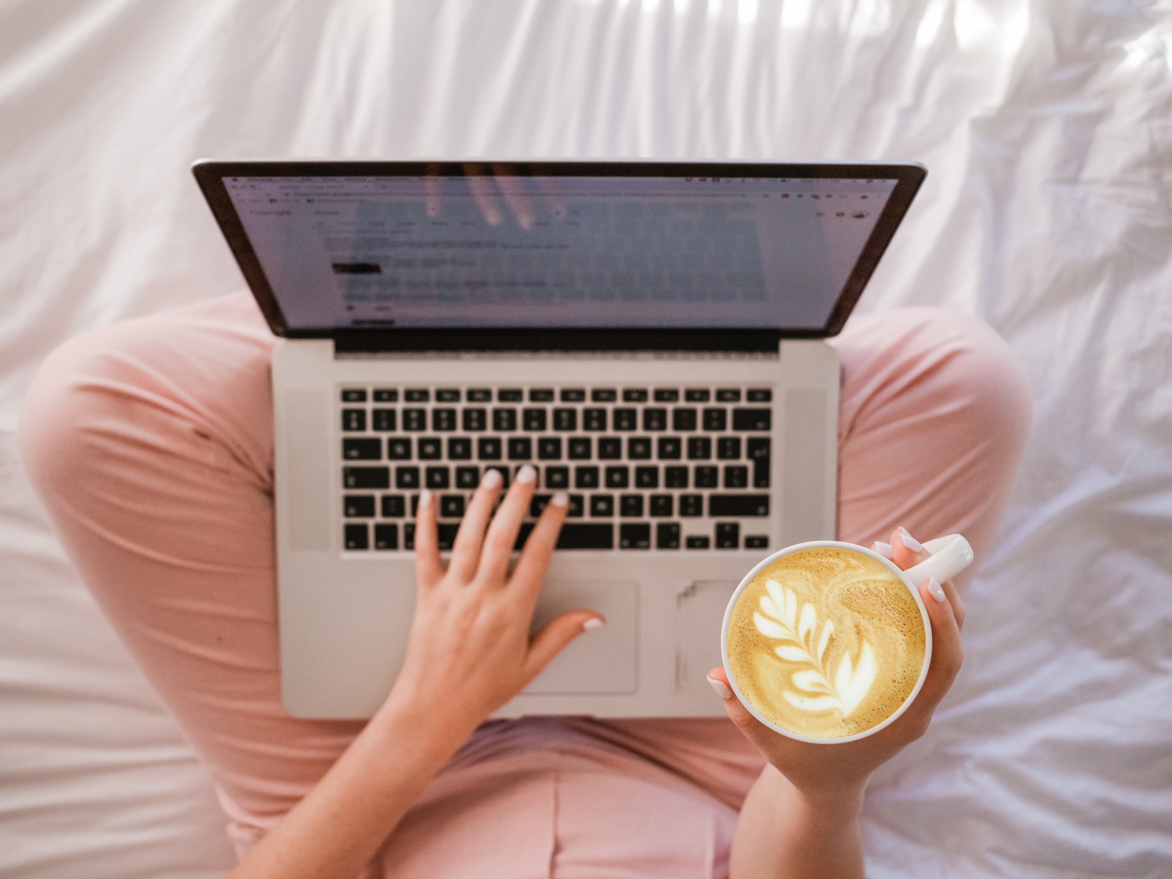 Membuat Blog Dengan Laravel? Ketahui 2 Helper Berguna Ini Membuat Blog Dengan Laravel? Ketahui 2 Helper Berguna Ini